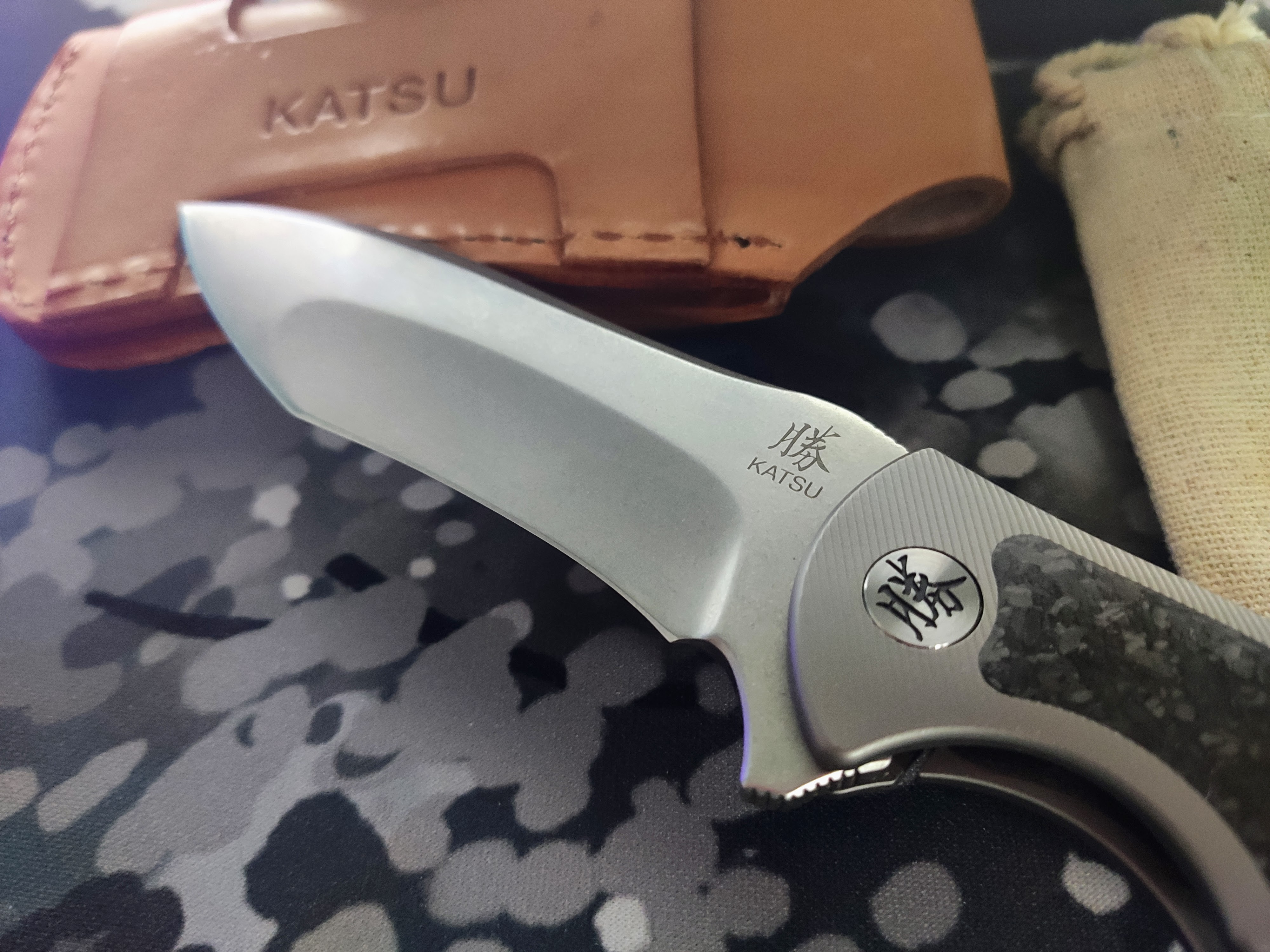 Складний ніж - KATSU TK01 (S35VN, Titanium & Carbon Fiber) | REIBERT.info