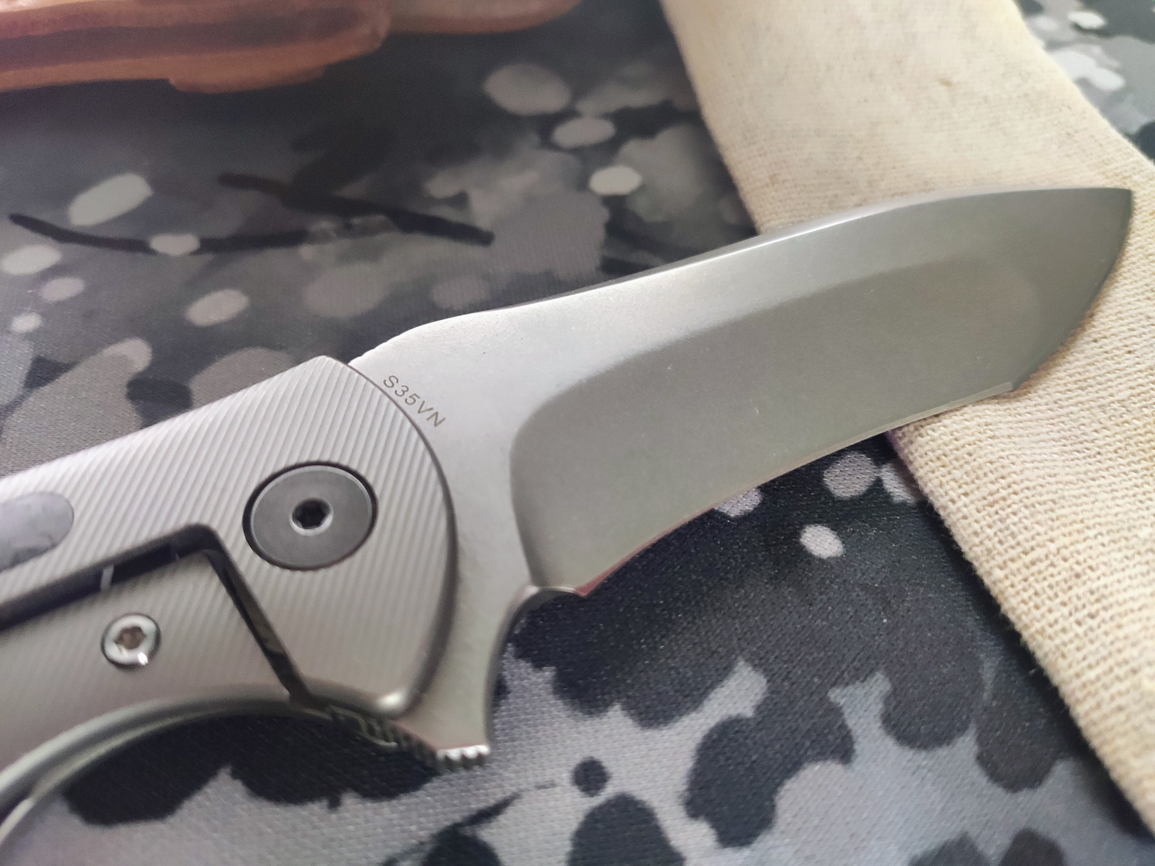 Складний ніж - KATSU TK01 (S35VN, Titanium & Carbon Fiber) | REIBERT.info