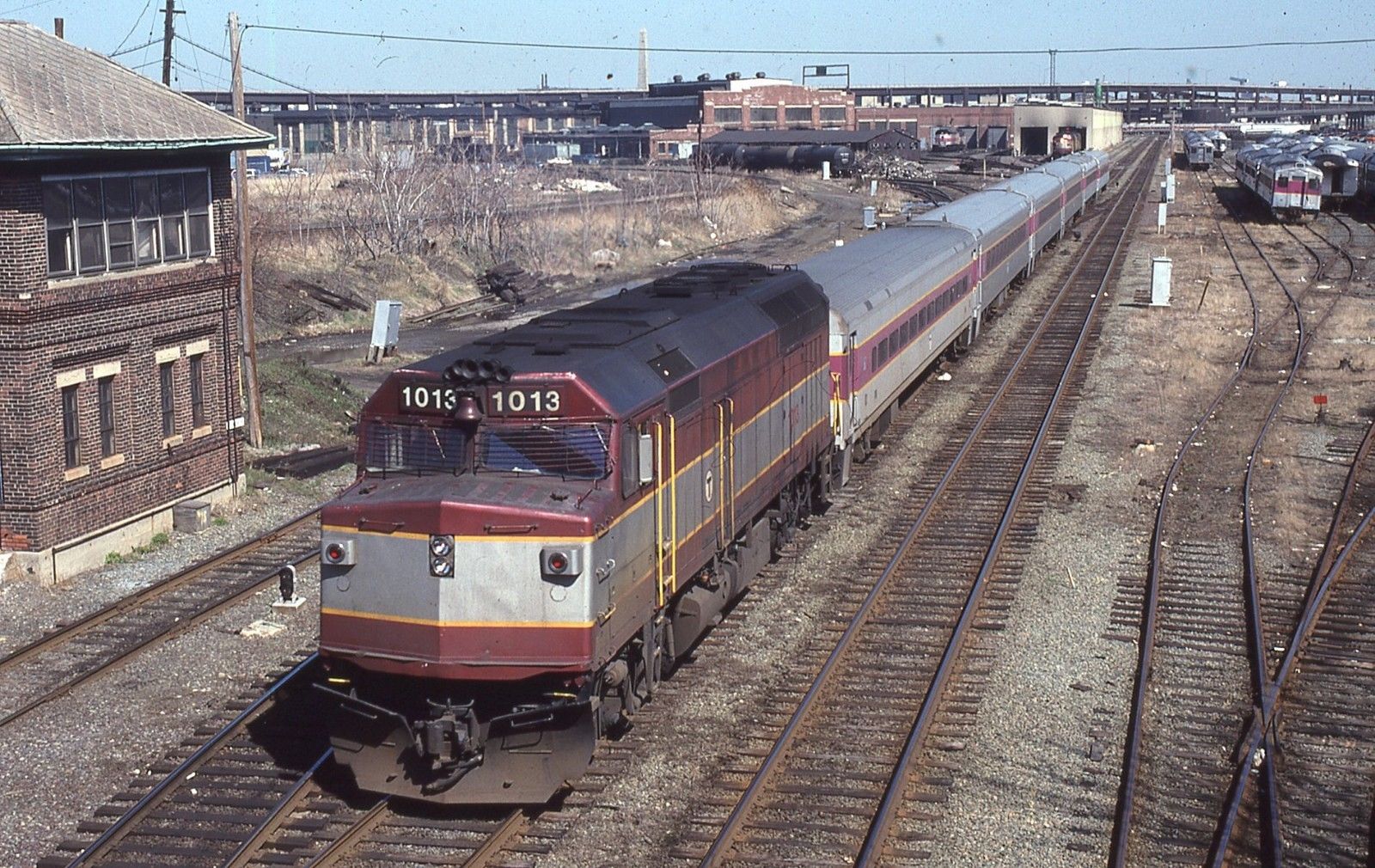 MBTA EMD F40PH | REIBERT.info